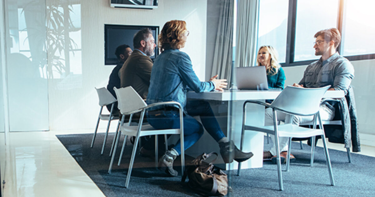 2024 Trends Report: Employee Benefits Benchmarking | Stephens