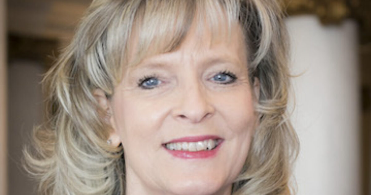 Cindy Burns, CIC | Insurance | Stephens | Stephens