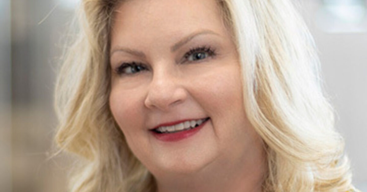 Robin Reynolds | Insurance | Stephens | Stephens